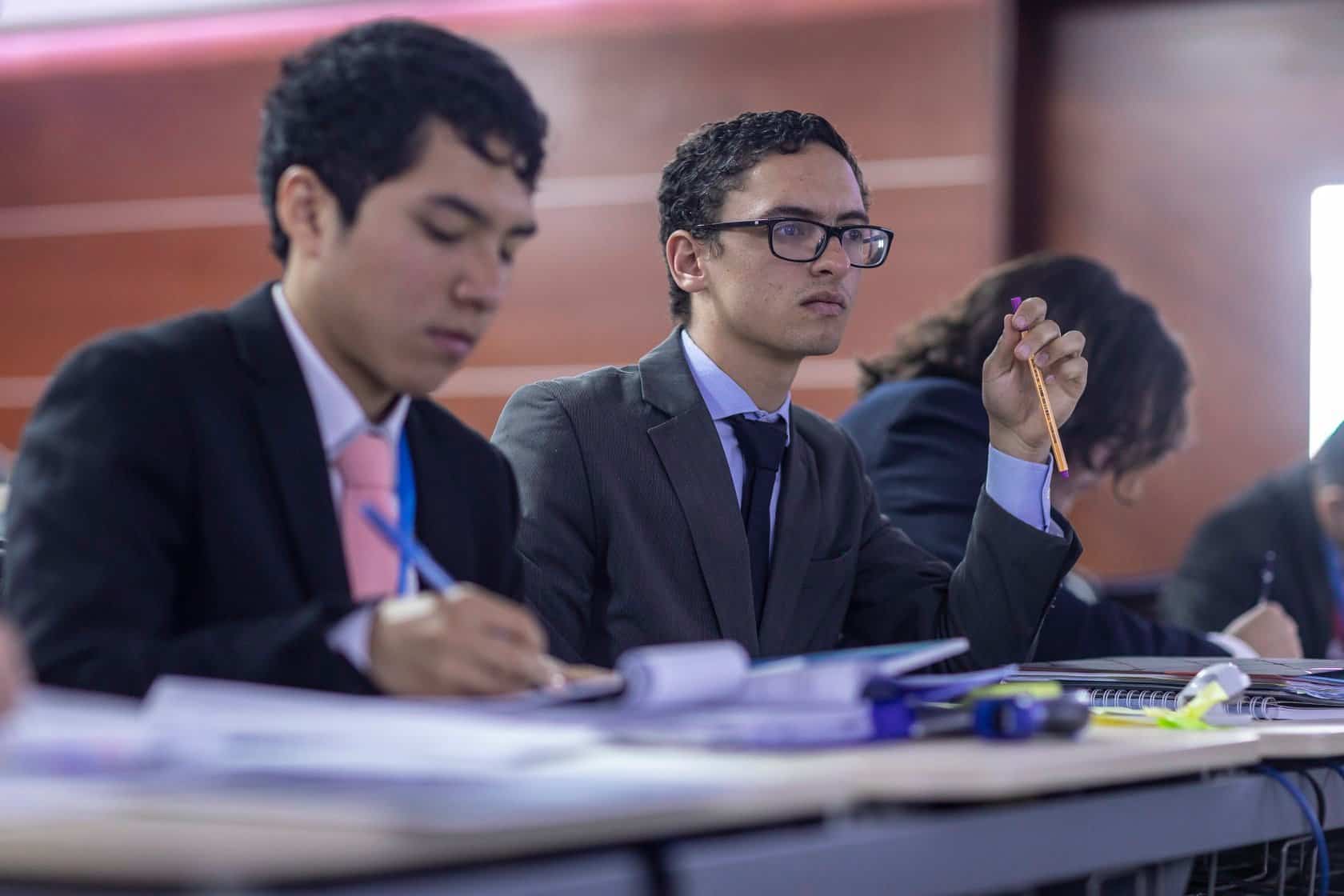 ¿Cómo elegir la mejor universidad para estudiar Derecho en el Perú?